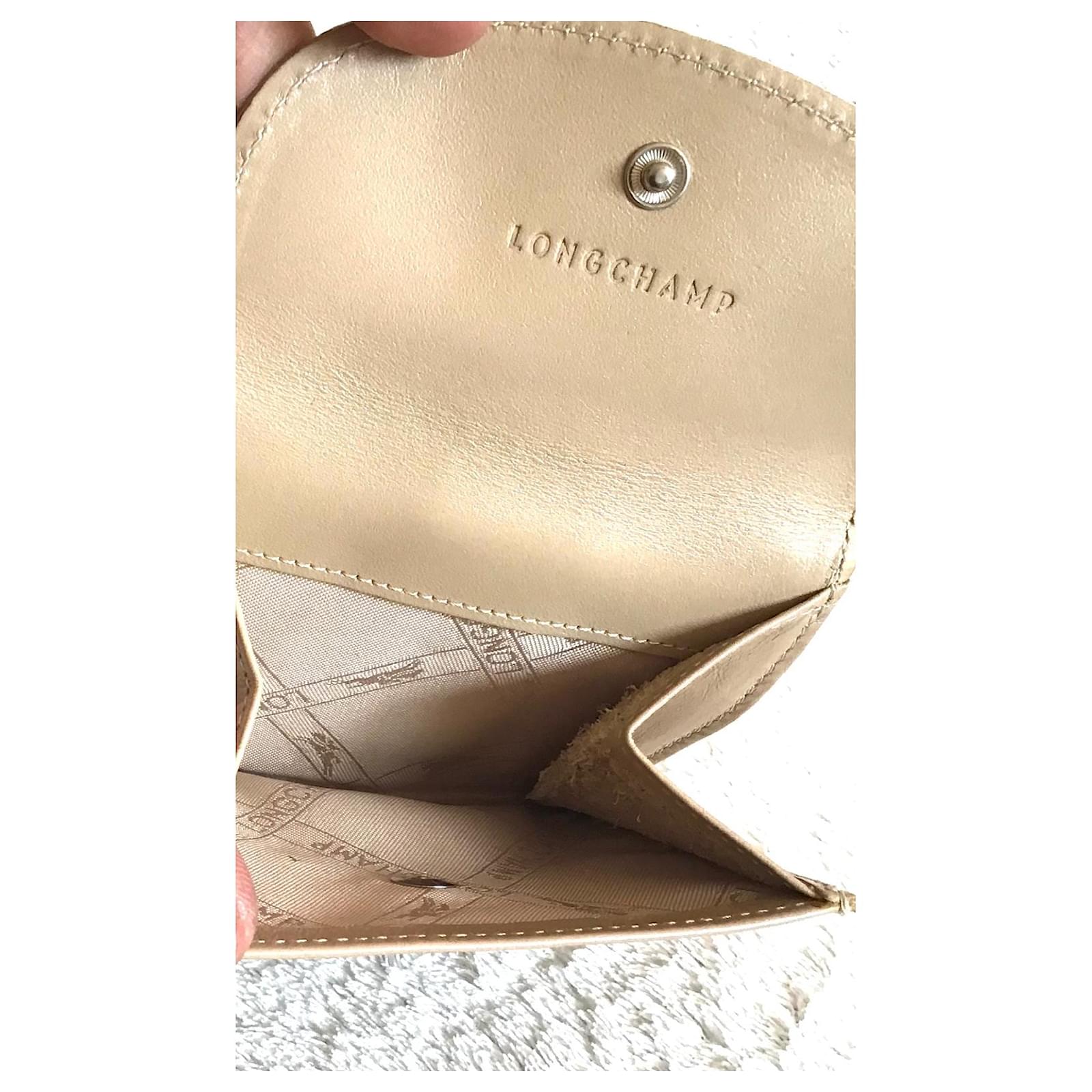 Longchamp Wallets Beige Leather ref.544923 - Joli Closet
