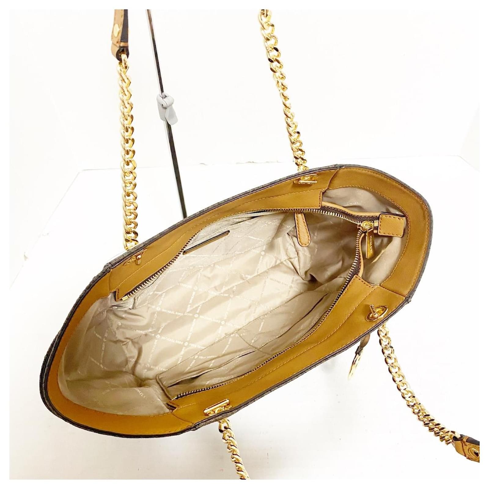 Michael Kors Jet Set Brown Cloth ref.551084 - Joli Closet