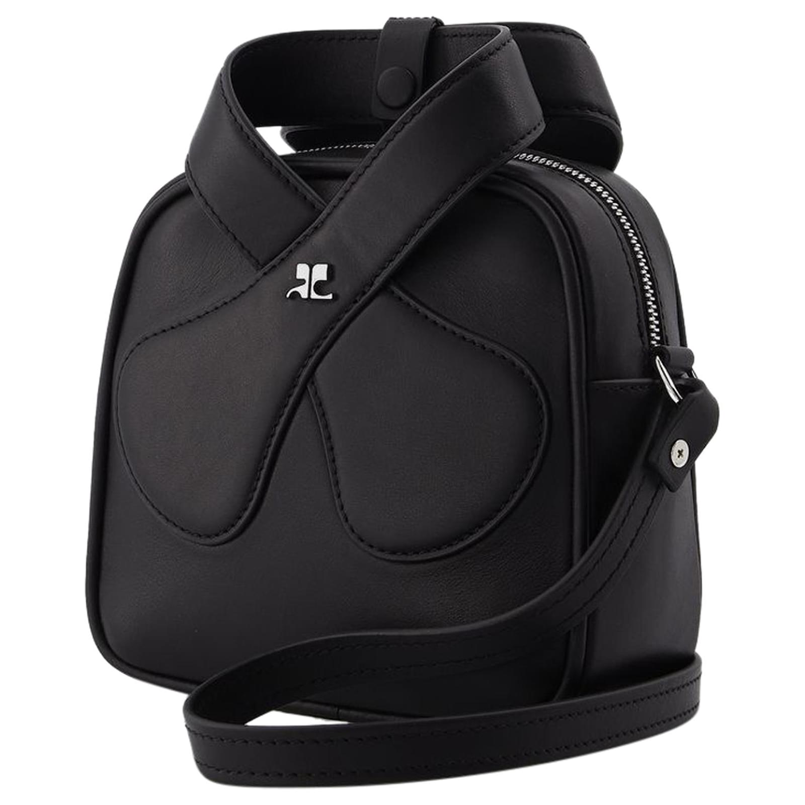 Courreges Loop Bag in Black Leather ref.551535 - Joli Closet