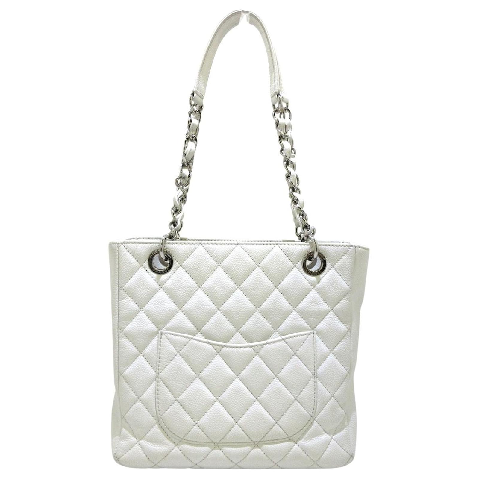 Chanel PST (Petite Shopping Tote) White Leather ref.557698 - Joli Closet