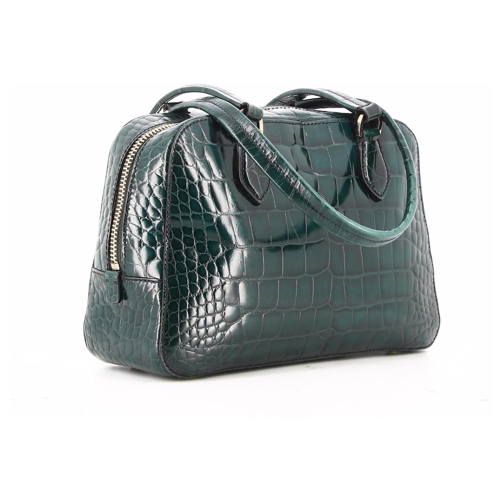 Sac en cuir vert Prada Cuirs exotiques Vert foncé ref.572539 - Joli Closet