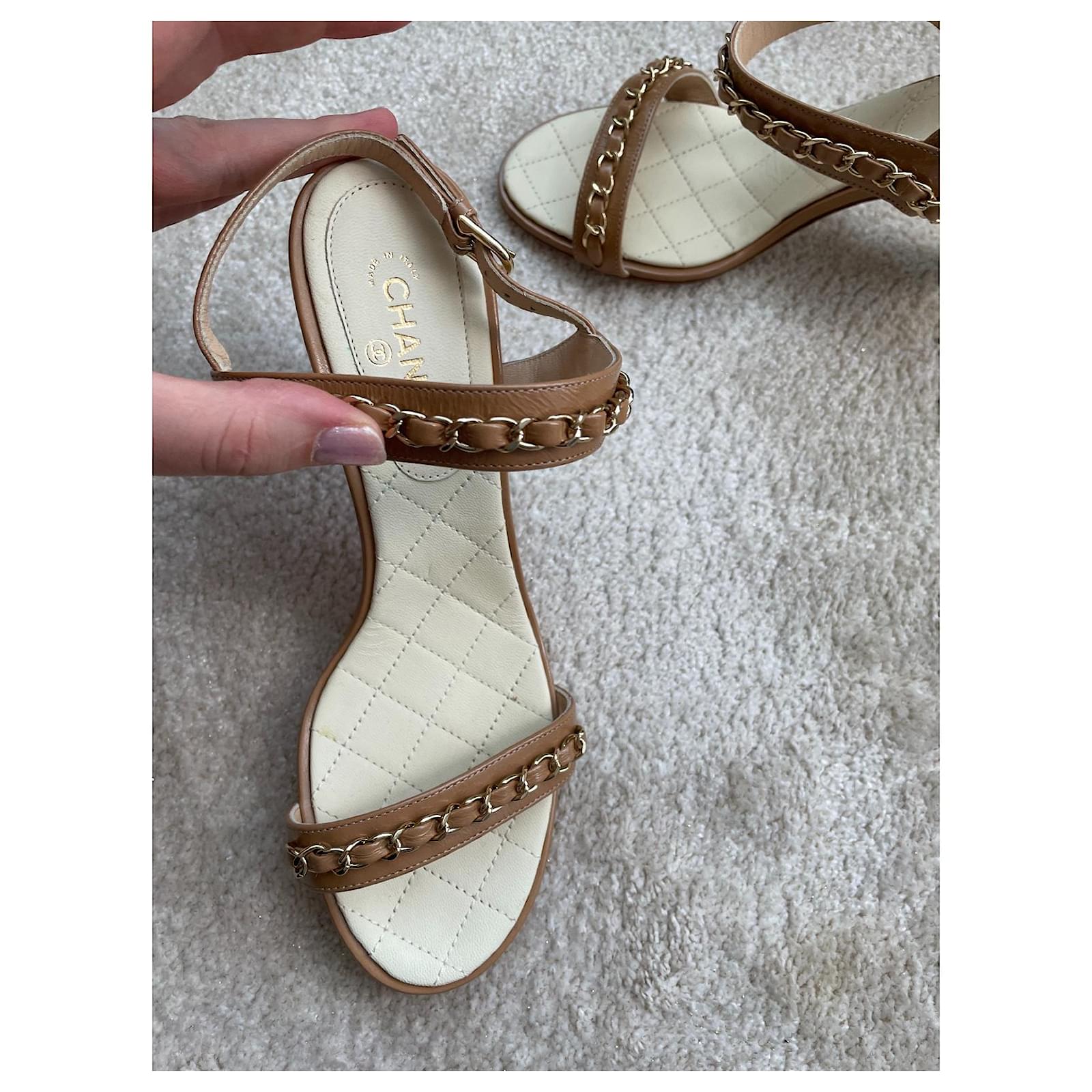 Chanel Sandals Caramel Leather ref.572631 - Joli Closet