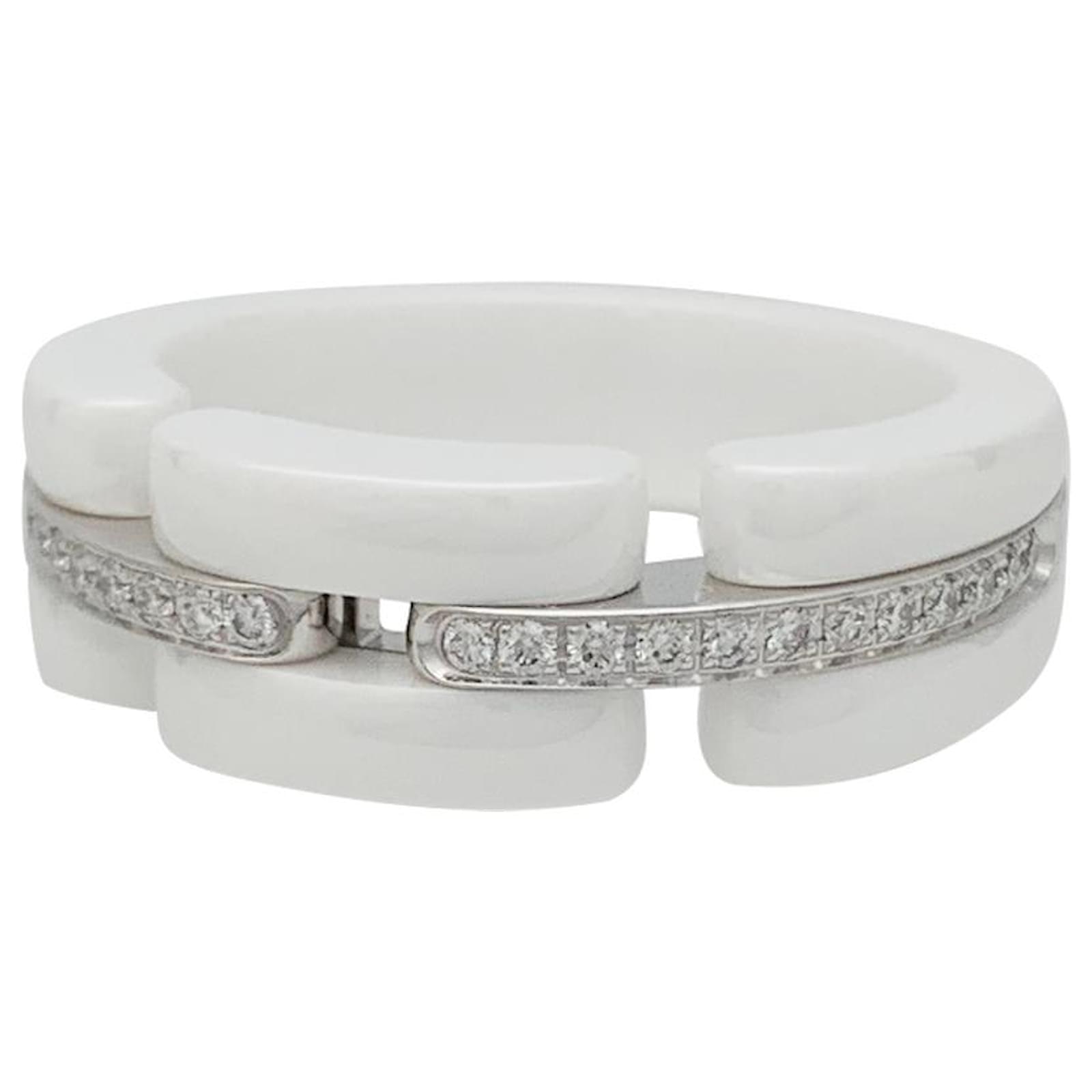 Bague Chanel "Ultra" en céramique, or blanc et diamants. ref.584772 ...