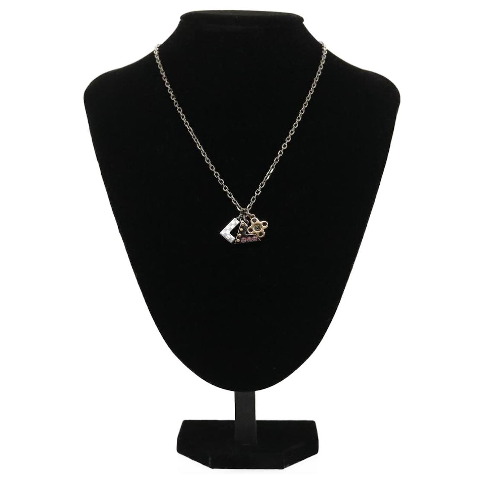 LOUIS VUITTON Pandantif Love Letters Collier métal Argent M65252 Auth ...