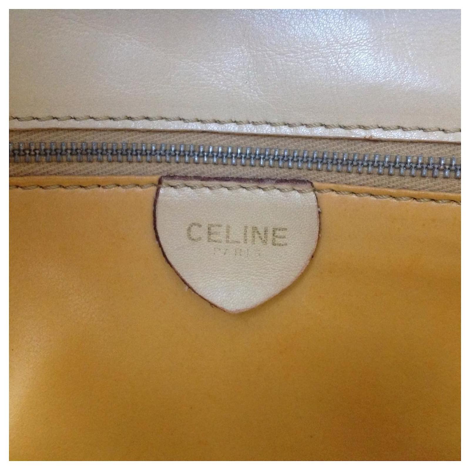 Céline Celine Beige Leather ref.593230 - Joli Closet