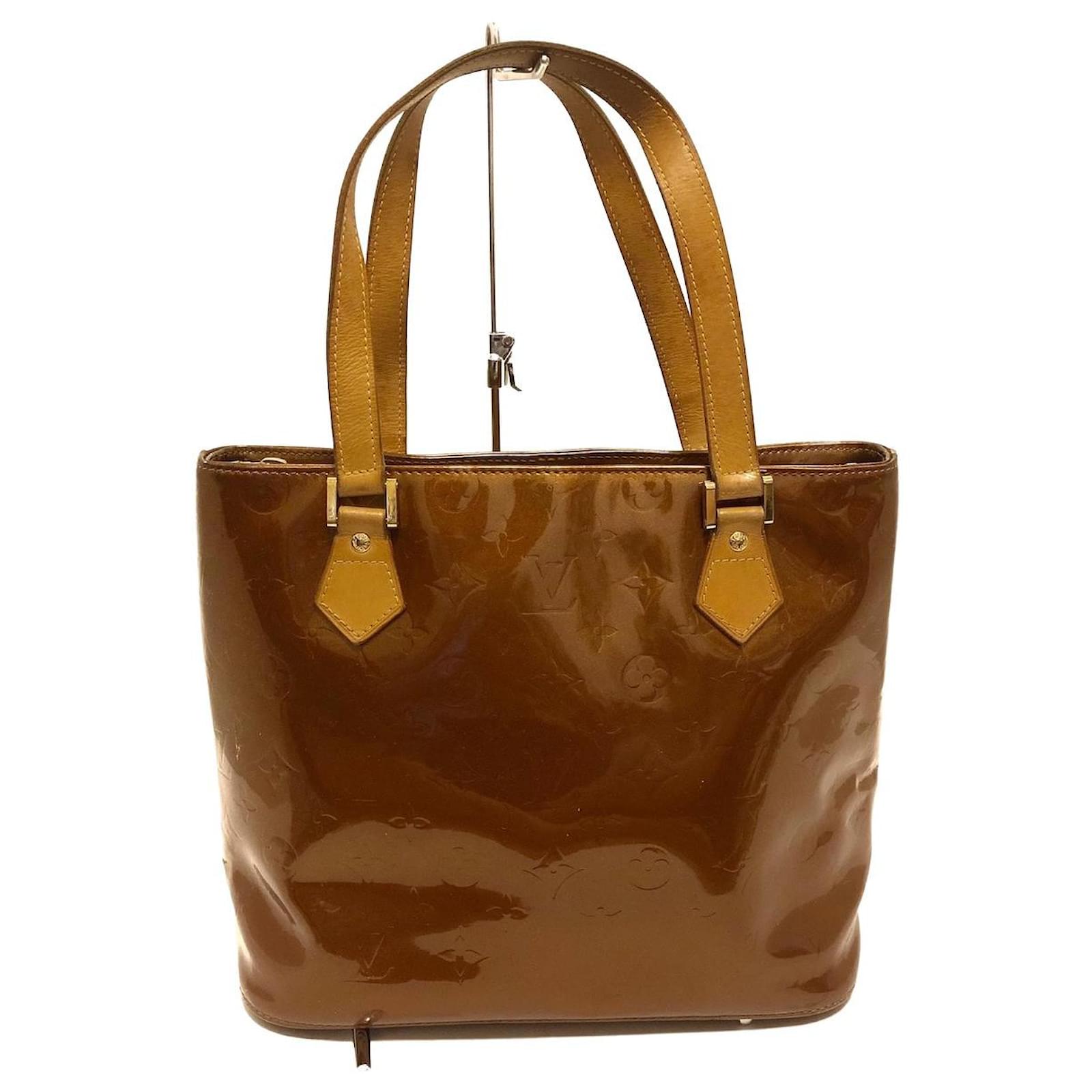 Louis Vuitton Houston Brown Patent leather ref.593793 - Joli Closet