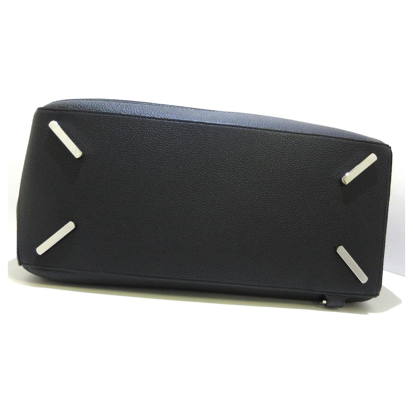 Loewe Black Leather ref.601202 - Joli Closet