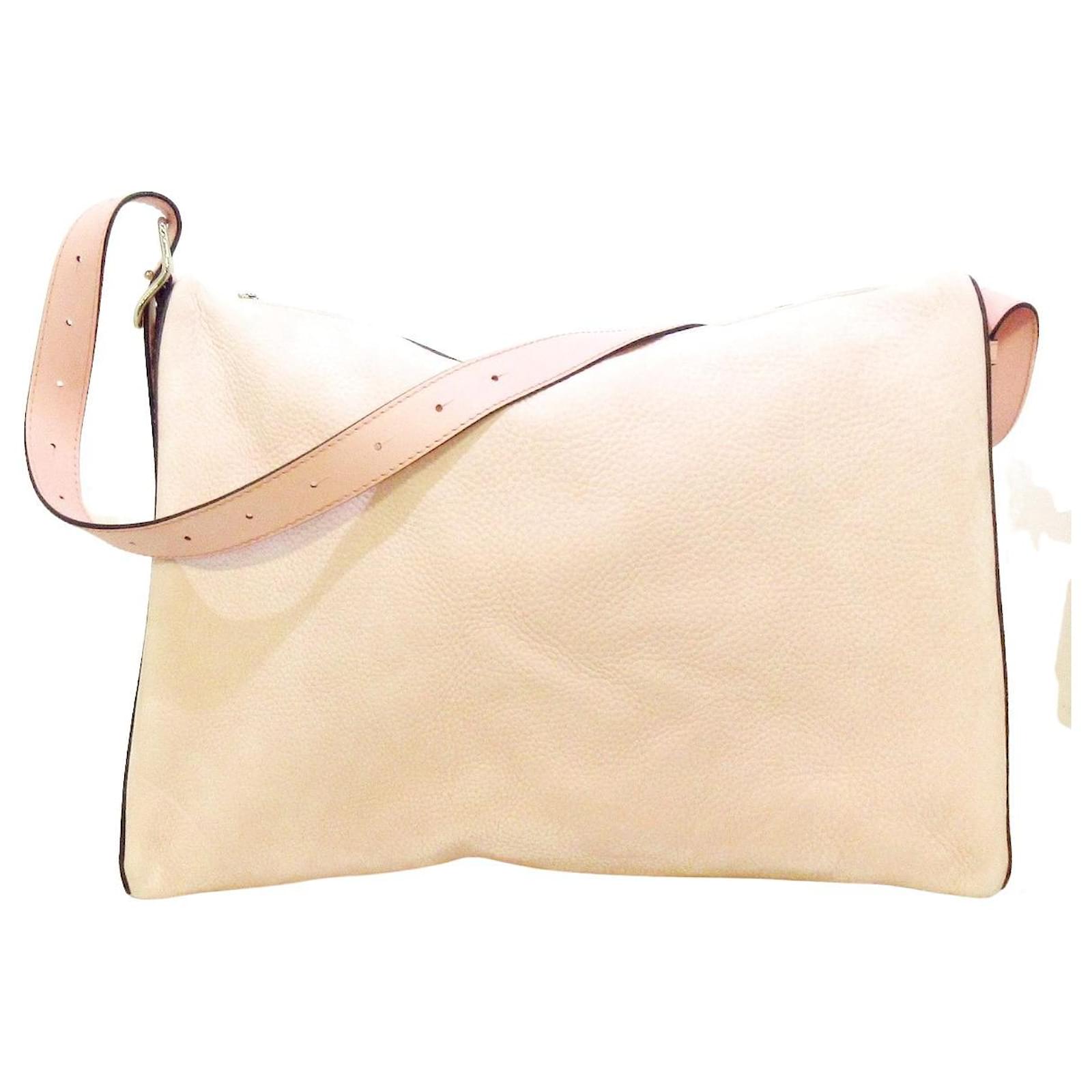 Loewe Berlingo Pink Leather ref.604067 - Joli Closet