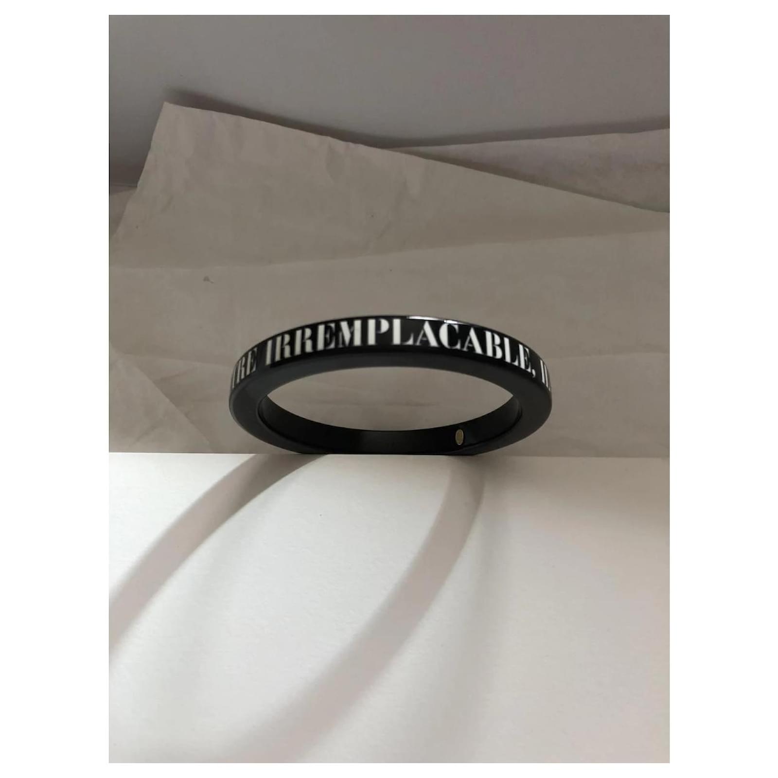 Chanel AVEC UN POINCON ref.605559 - Joli Closet