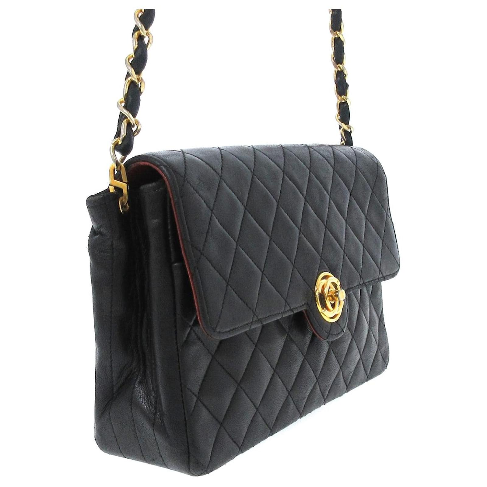 Chanel Matrasse Black Leather ref.609189 - Joli Closet