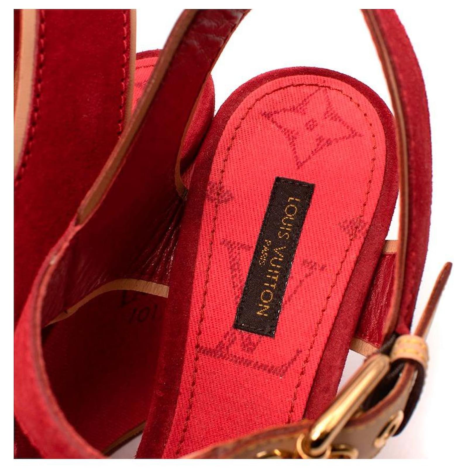 Sandales compensées croisées en daim et denim rouges Louis Vuitton Jean ...