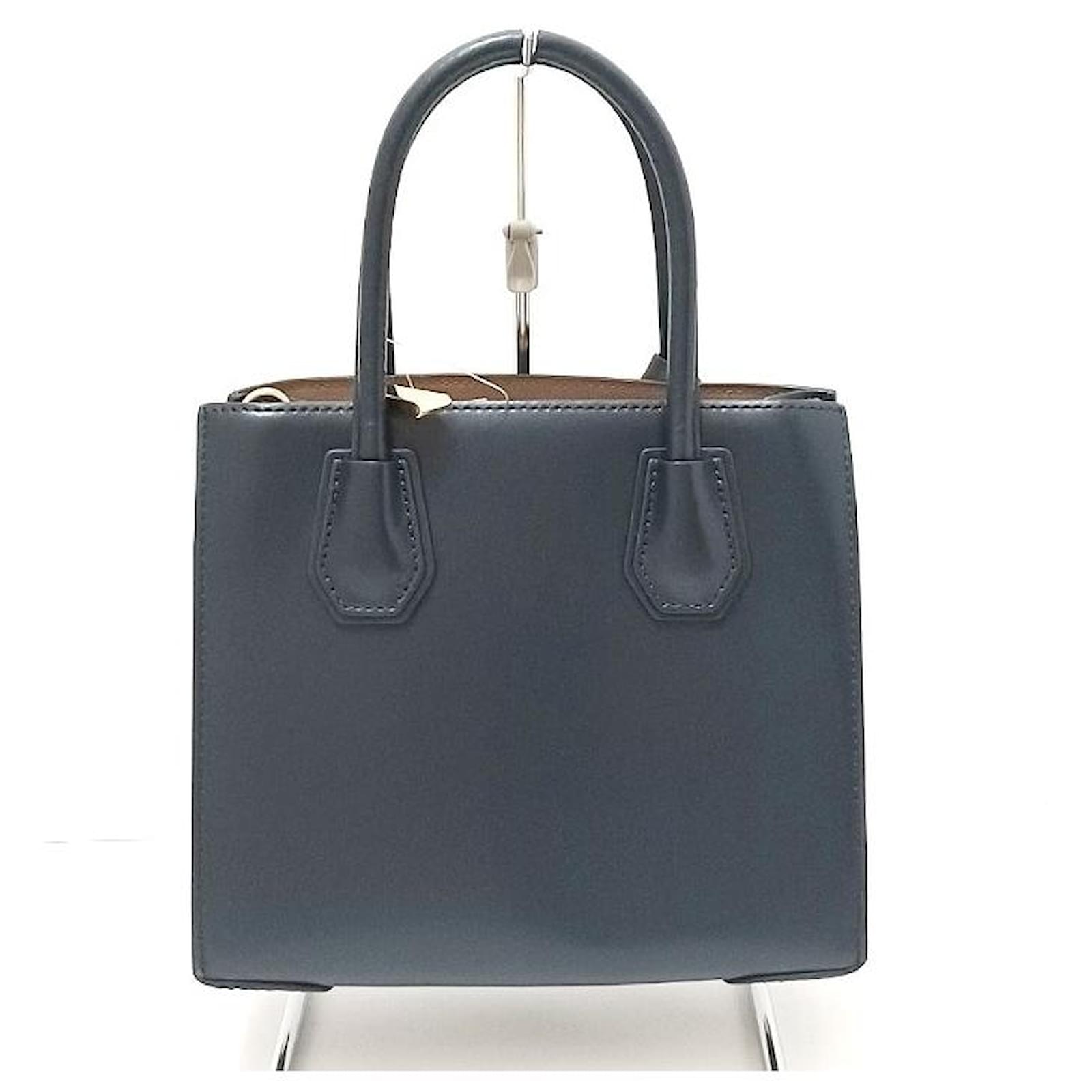 Michael Kors Mercer Navy blue Leather ref.611886 - Joli Closet