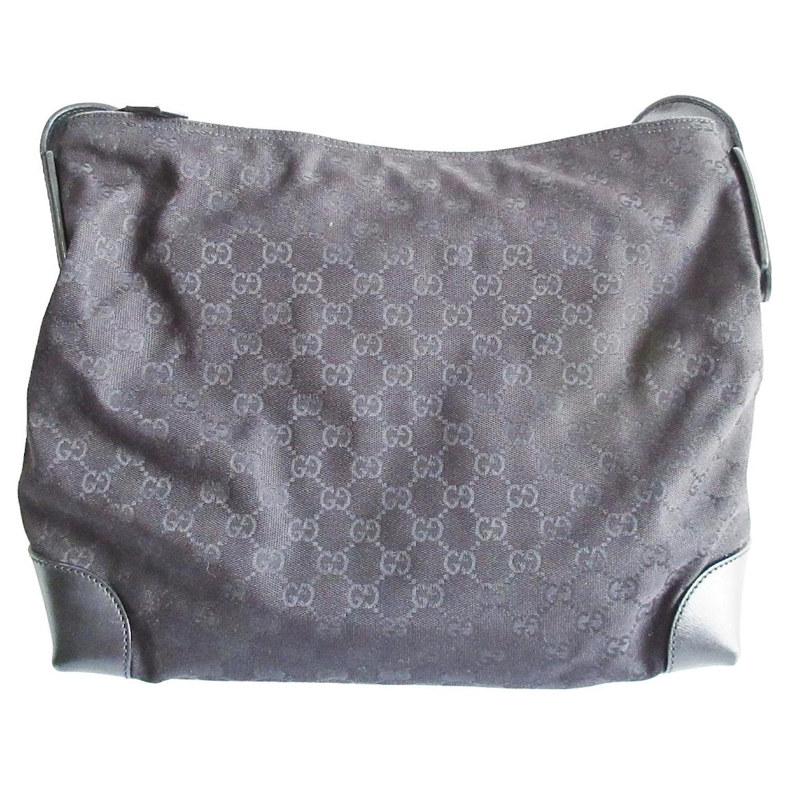 Gucci GG pattern Black Leather ref.614853 - Joli Closet