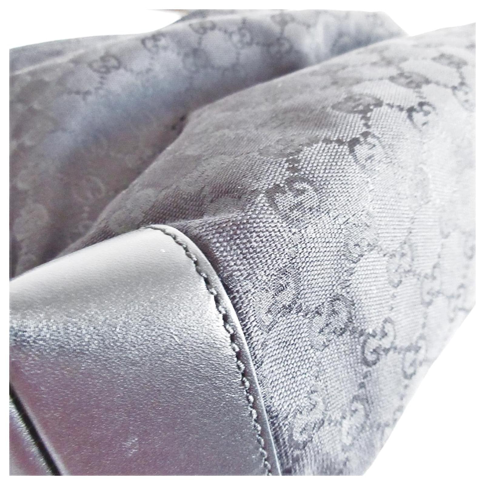 Gucci GG pattern Black Leather ref.614853 - Joli Closet