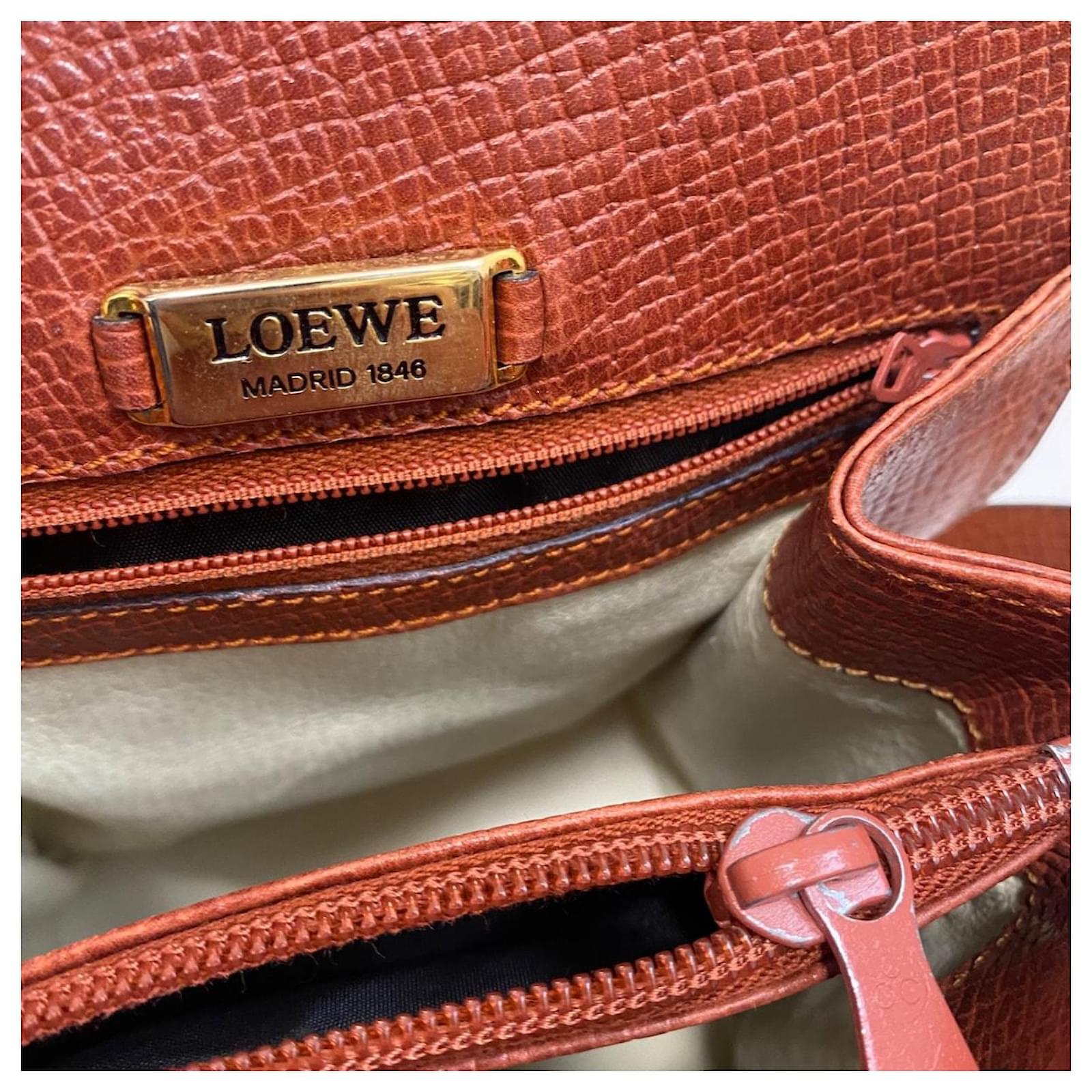 Loewe Brown Leather ref.616829 - Joli Closet