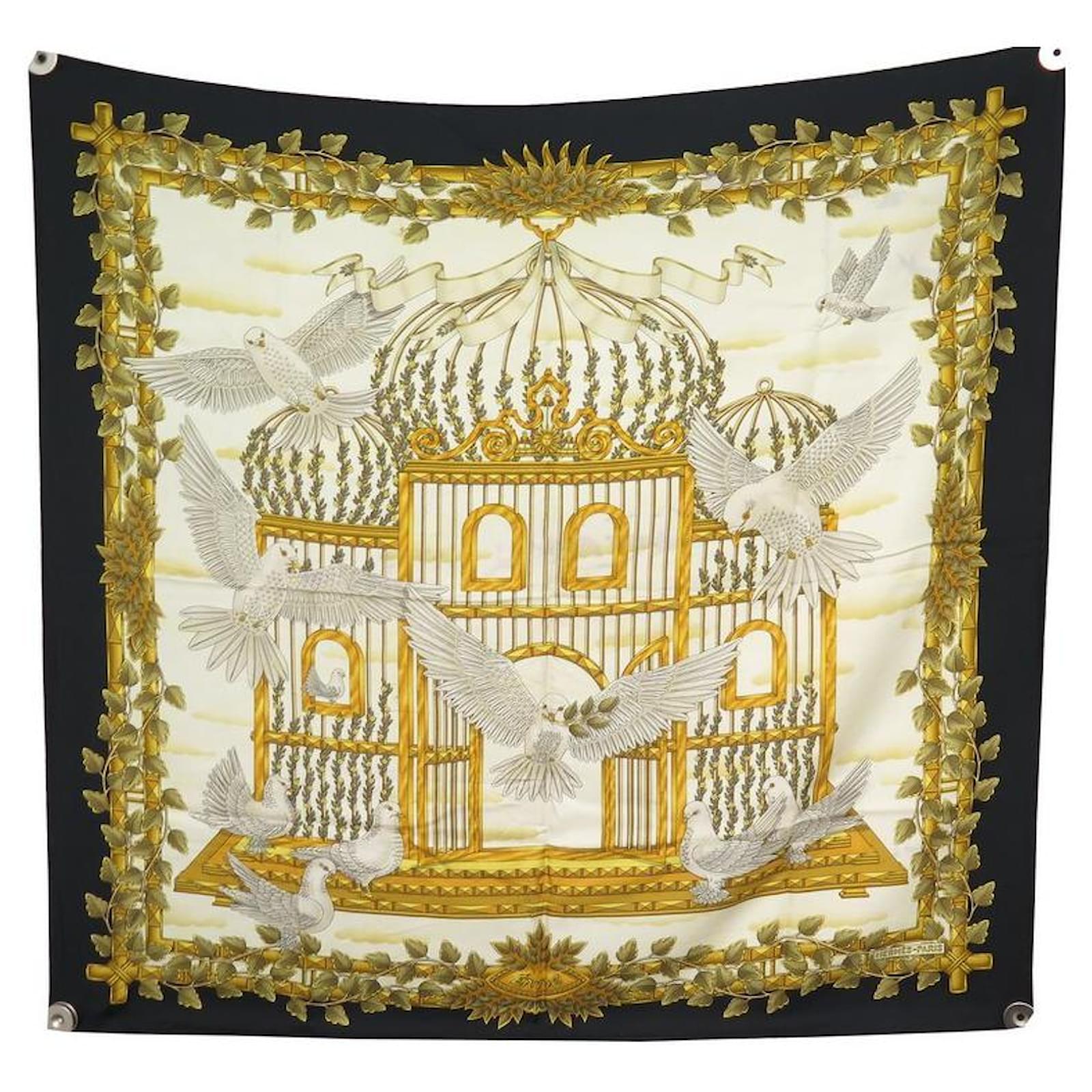 Hermès FOULARD HERMES ENVOL CARRE 90 EN SOIE NOIRE ET DOREE BLACK SILK ...