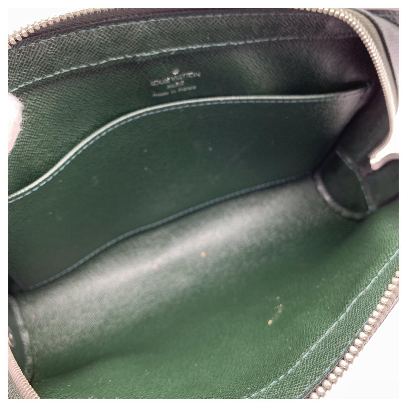 Louis Vuitton Vintage Green Taiga Leather Baikal Clutch Pouch Bag ref ...