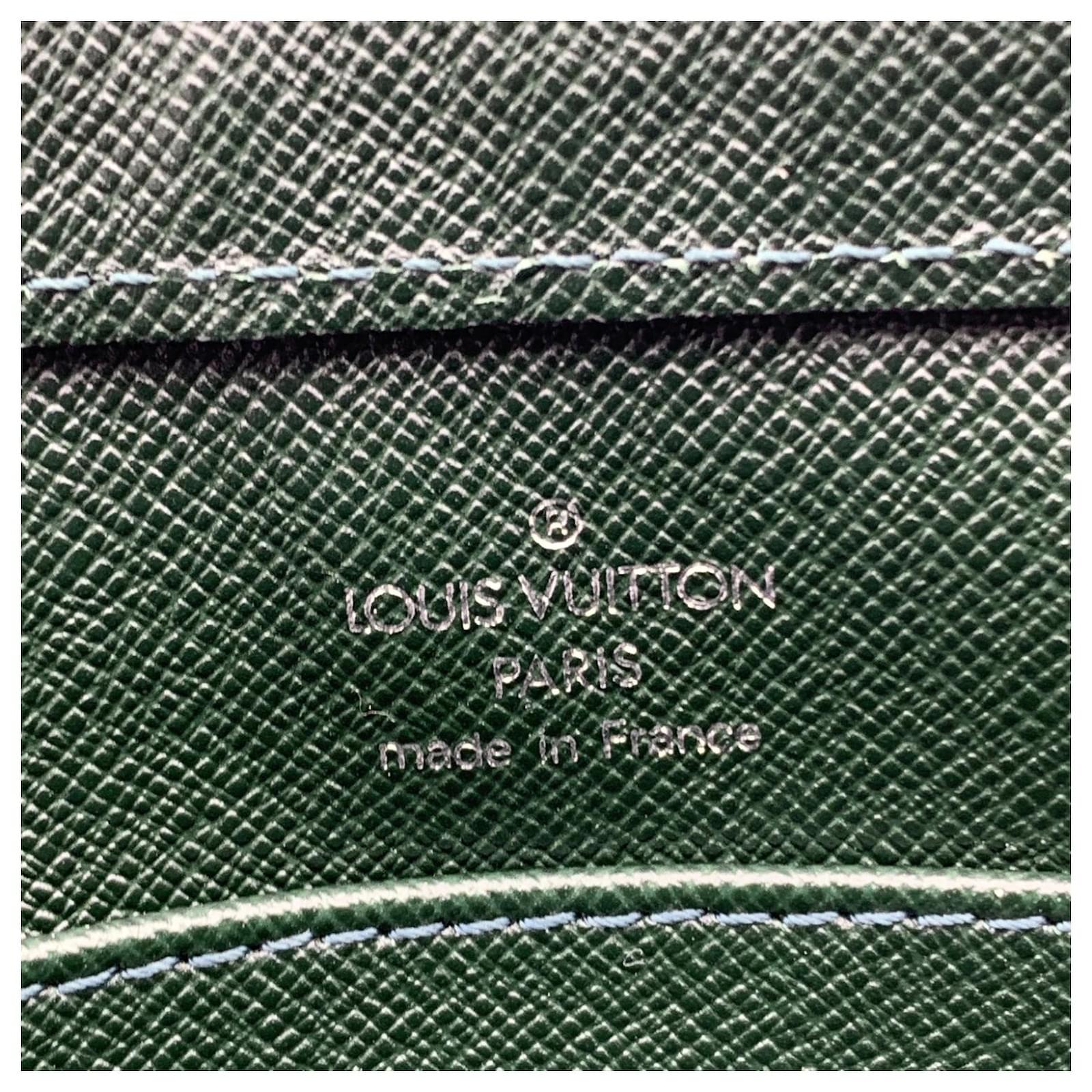 Louis Vuitton Vintage Green Taiga Leather Baikal Clutch Pouch Bag ref ...