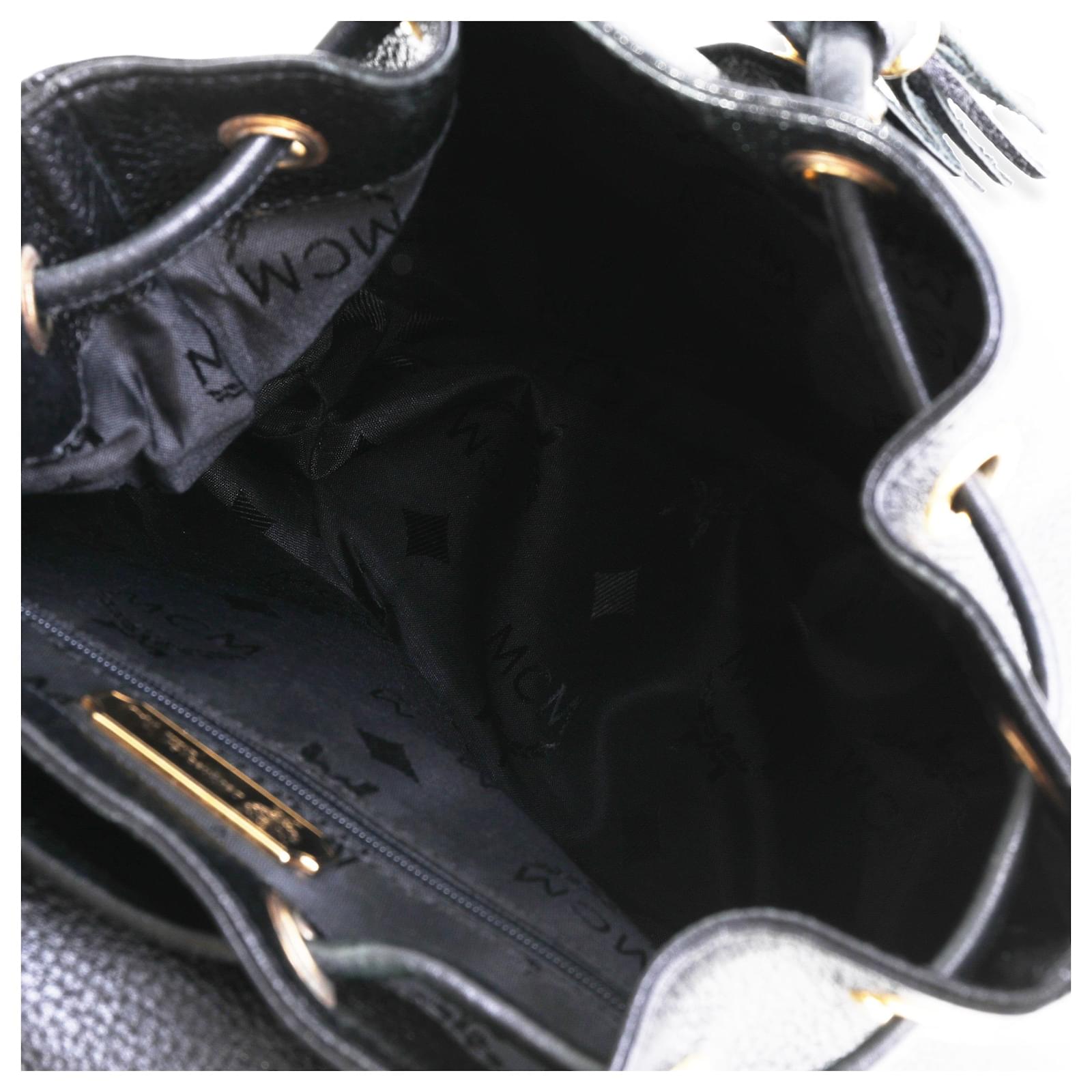 Mcm Vintage Black Leather Backpack ref.617682 - Joli Closet