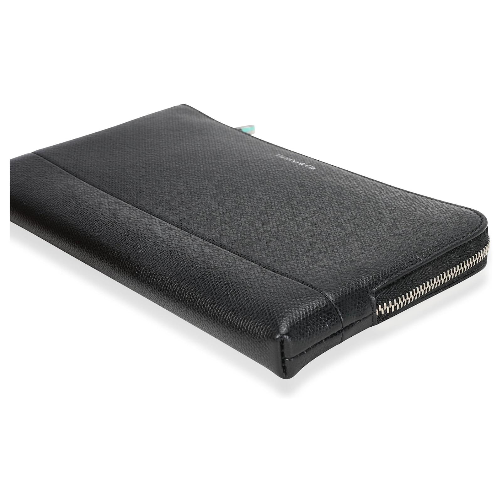 The Row Tiffany Black Grained Calfskin Leather Zip Wallet ref.620151 ...