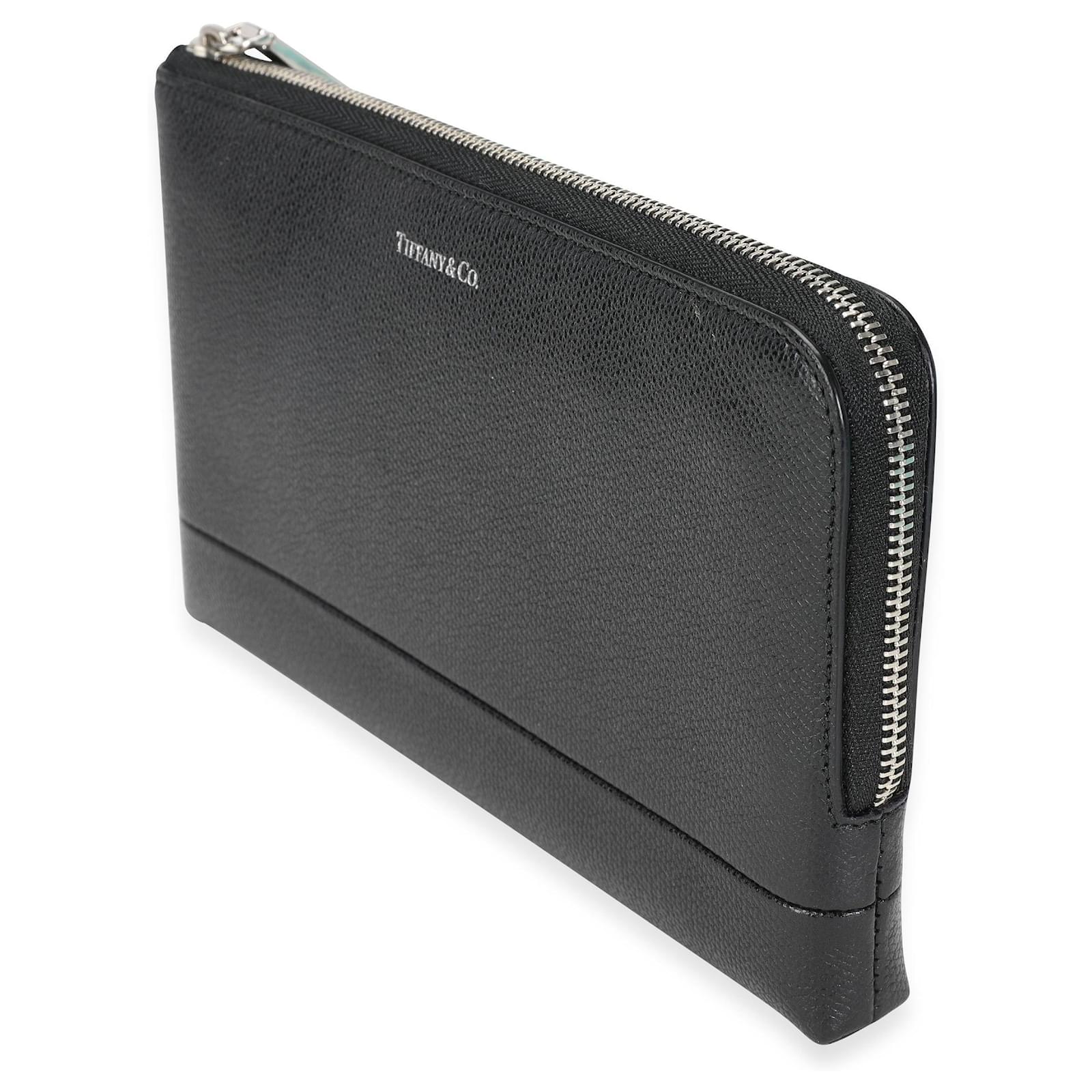 The Row Tiffany Black Grained Calfskin Leather Zip Wallet ref.620151 ...