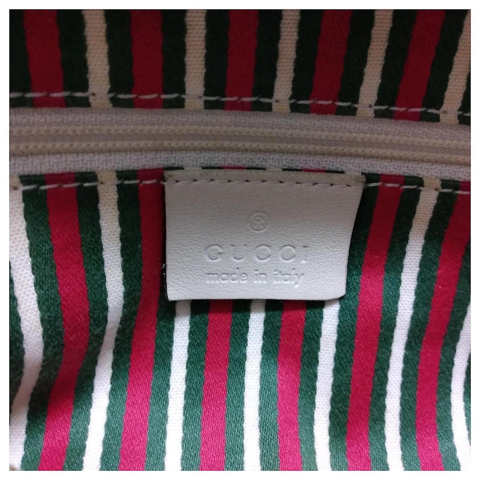 Gucci GG Muster Beige Leder ref.620695 - Joli Closet