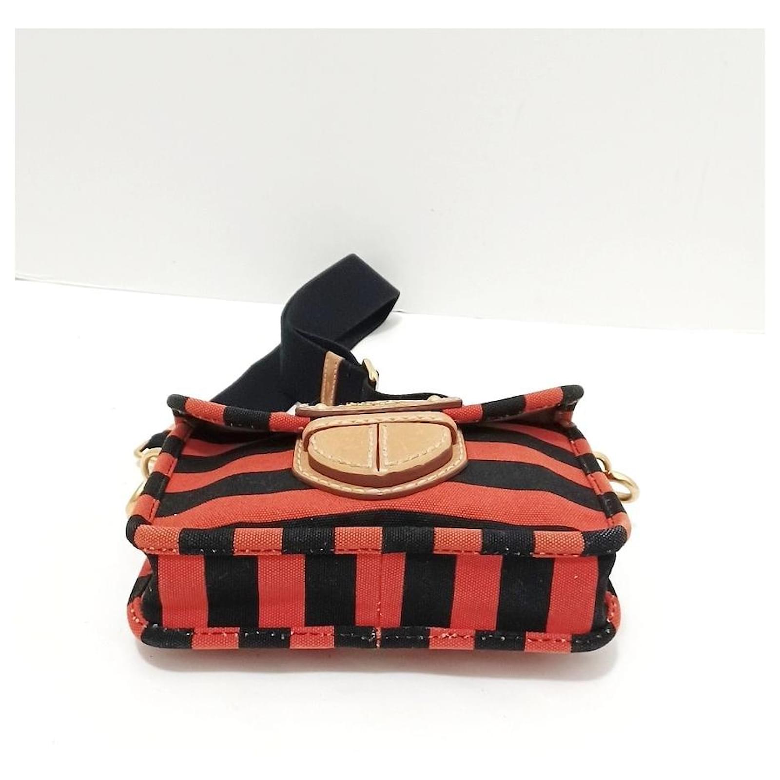 Prada Canapa Multiple colors Cloth ref.620759 - Joli Closet
