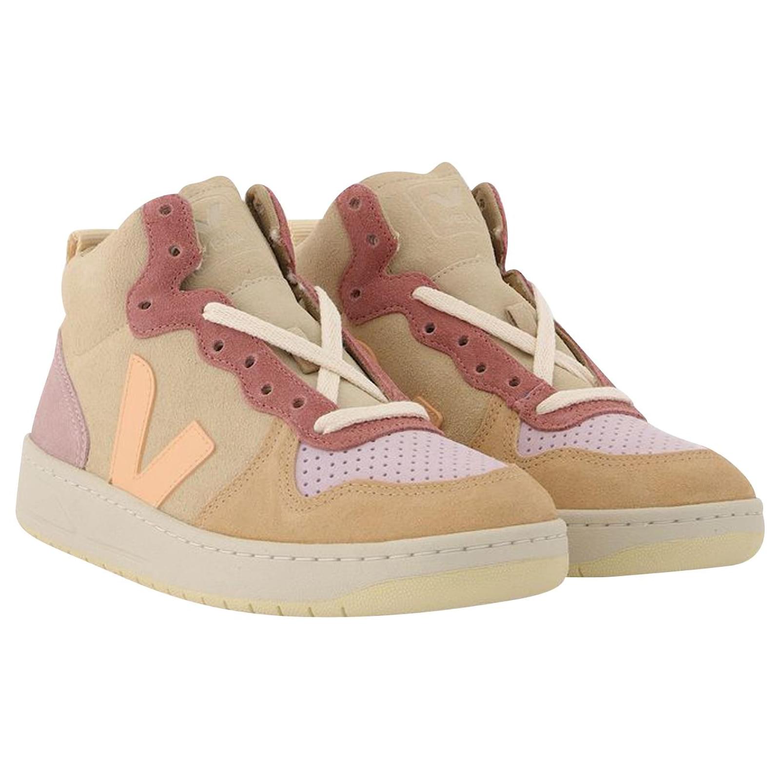 Veja V-15 Sneakers in Multicolour Leather Multiple colors ref.621025 ...