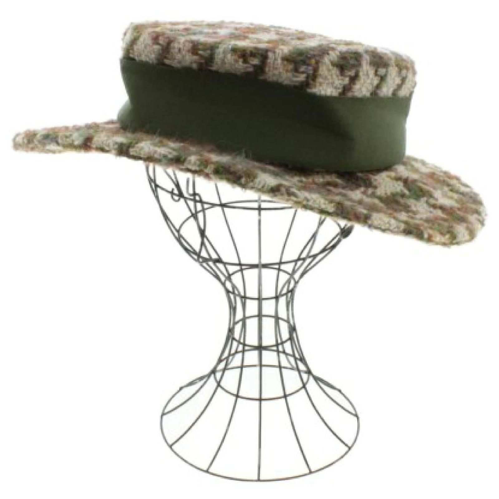 Chanel Chapeaux Laine Multicolore ref.622825 - Joli Closet