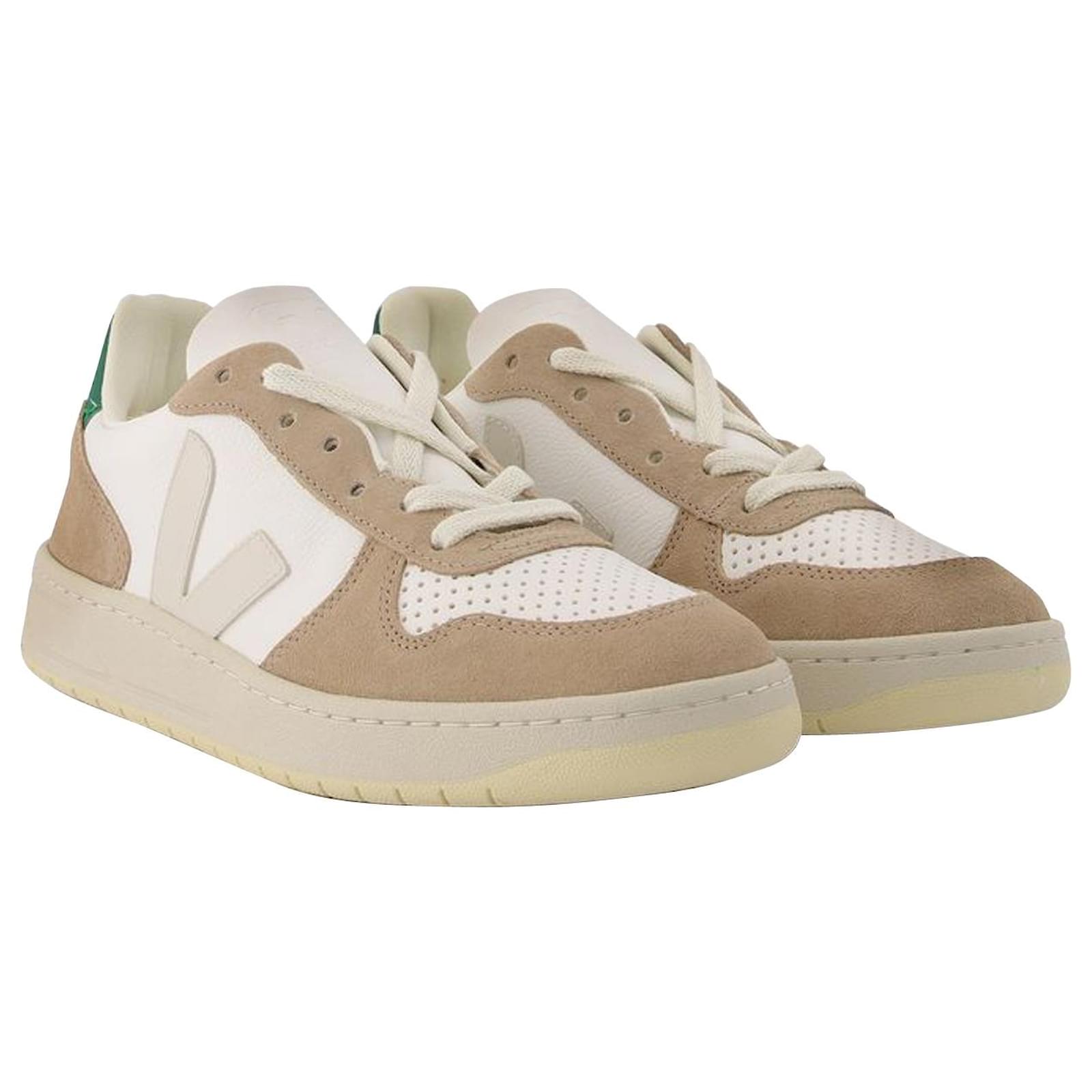 Veja V-10 Sneakers in Multicolour Leather Multiple colors ref.622860 ...