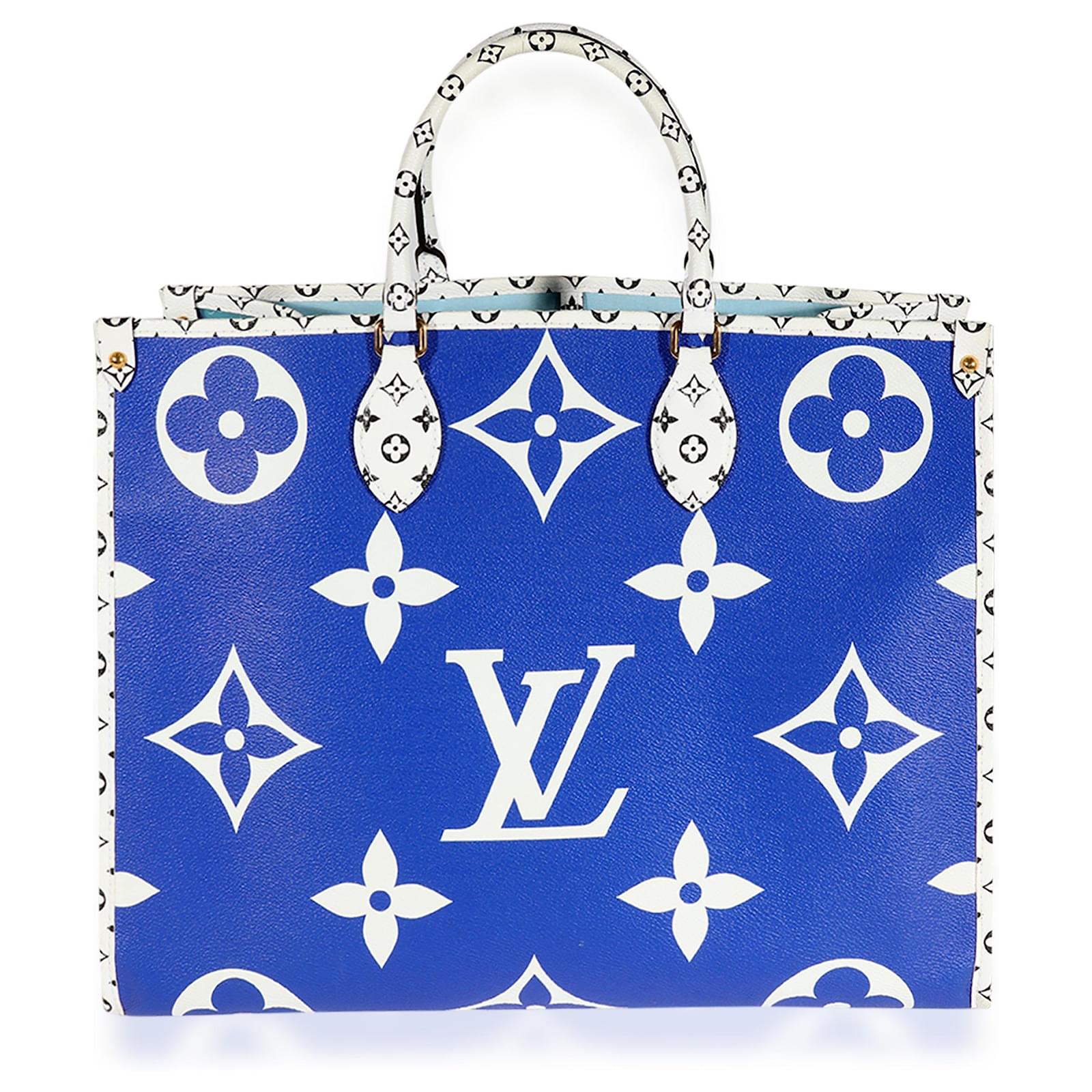 Louis Vuitton Limited Edition Blue Monogram Giant Hamptons Onthego ...