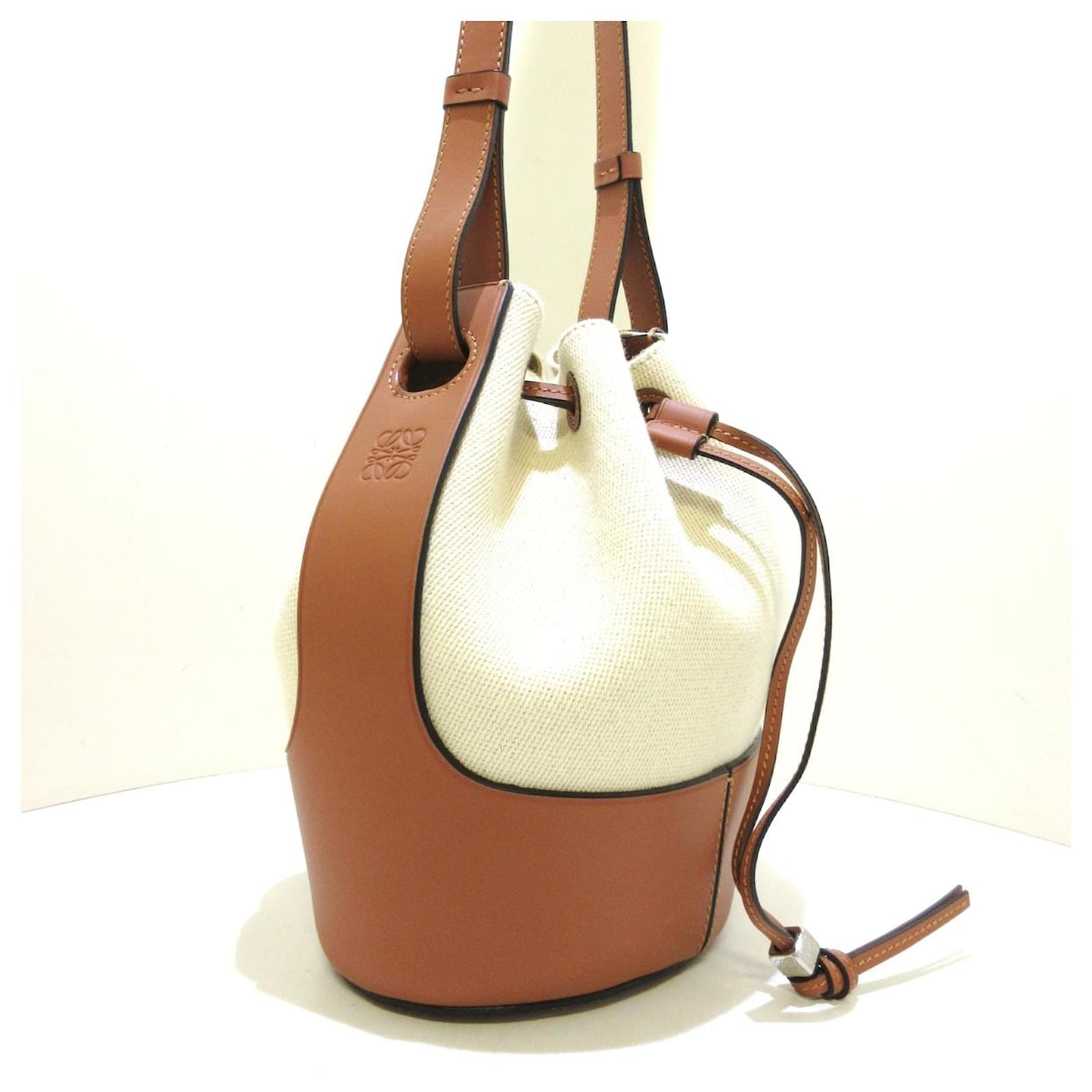 Loewe Balloon Navy blue Cloth ref.633061 - Joli Closet