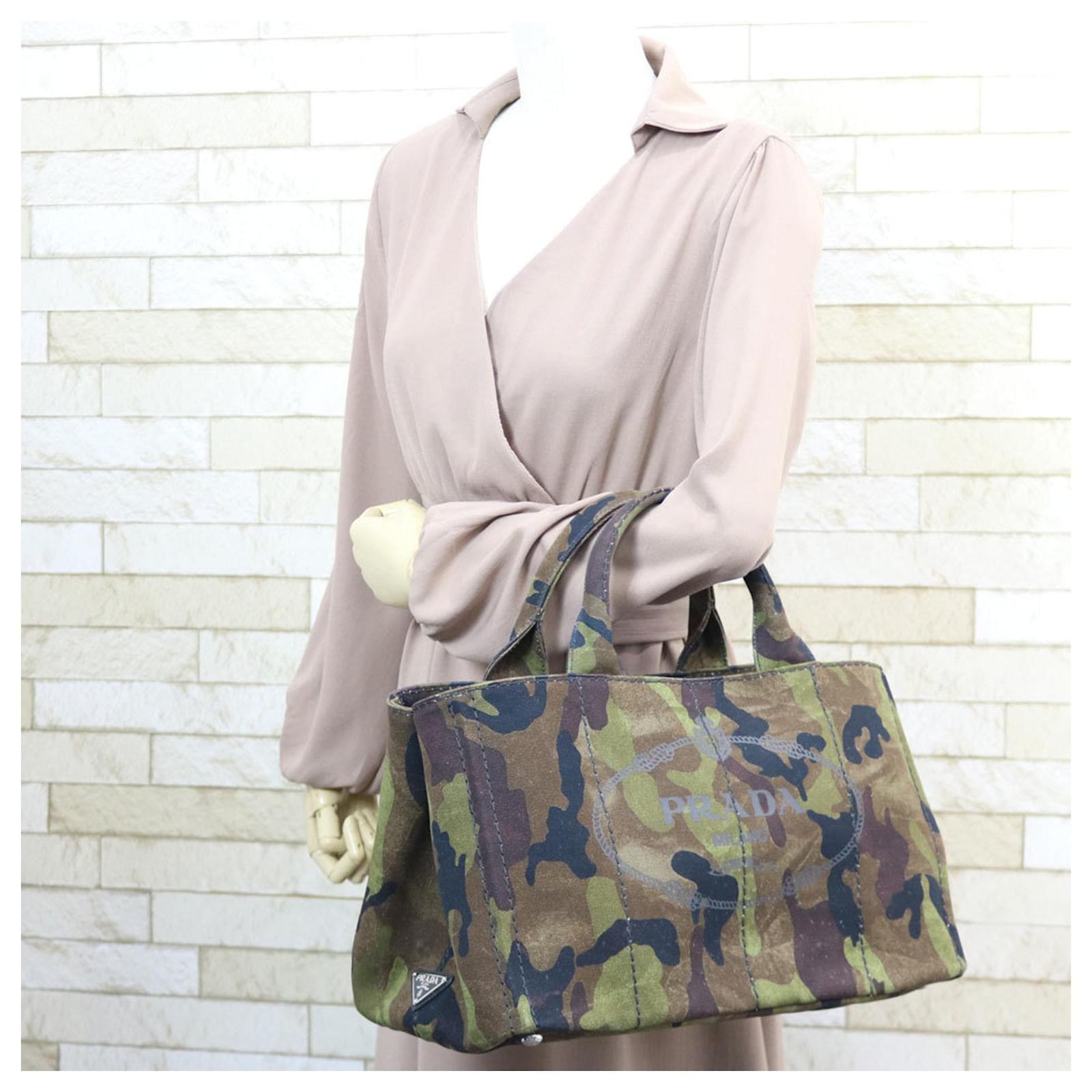 Prada Canapa Multiple colors Cloth ref.639828 - Joli Closet