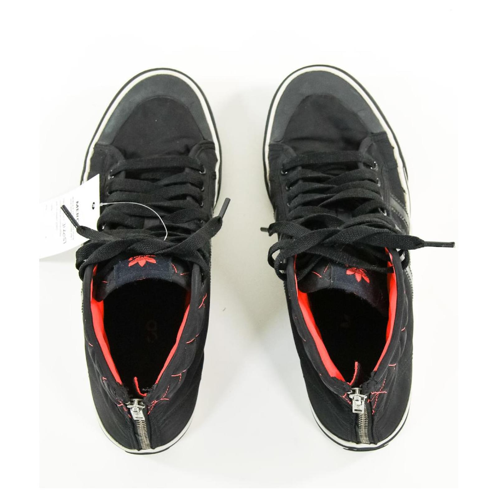 Adidas sneakers 44'2/3 Black Leather ref.643277 - Joli Closet