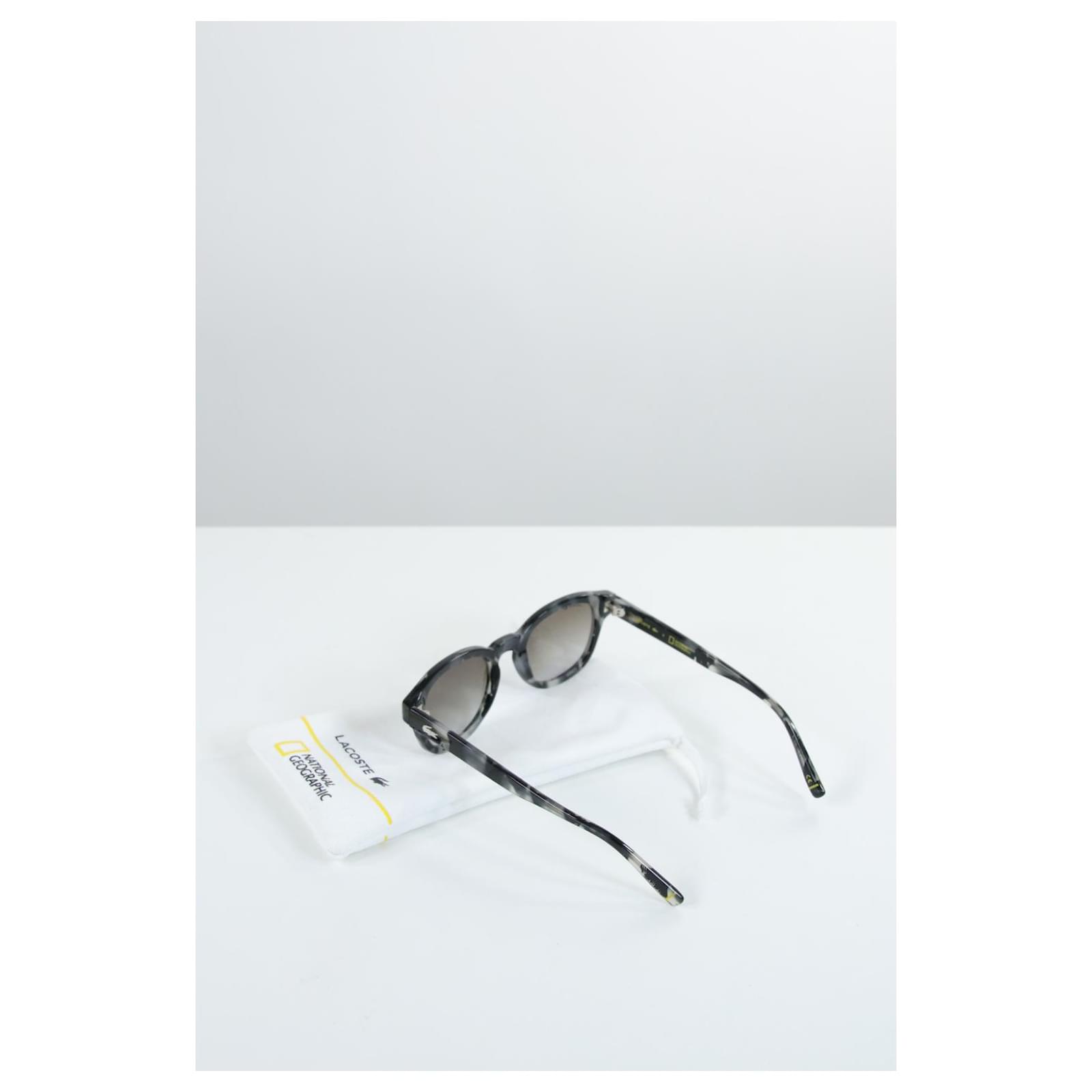 Lacoste Sunglasses Black Plastic ref.645645 - Joli Closet