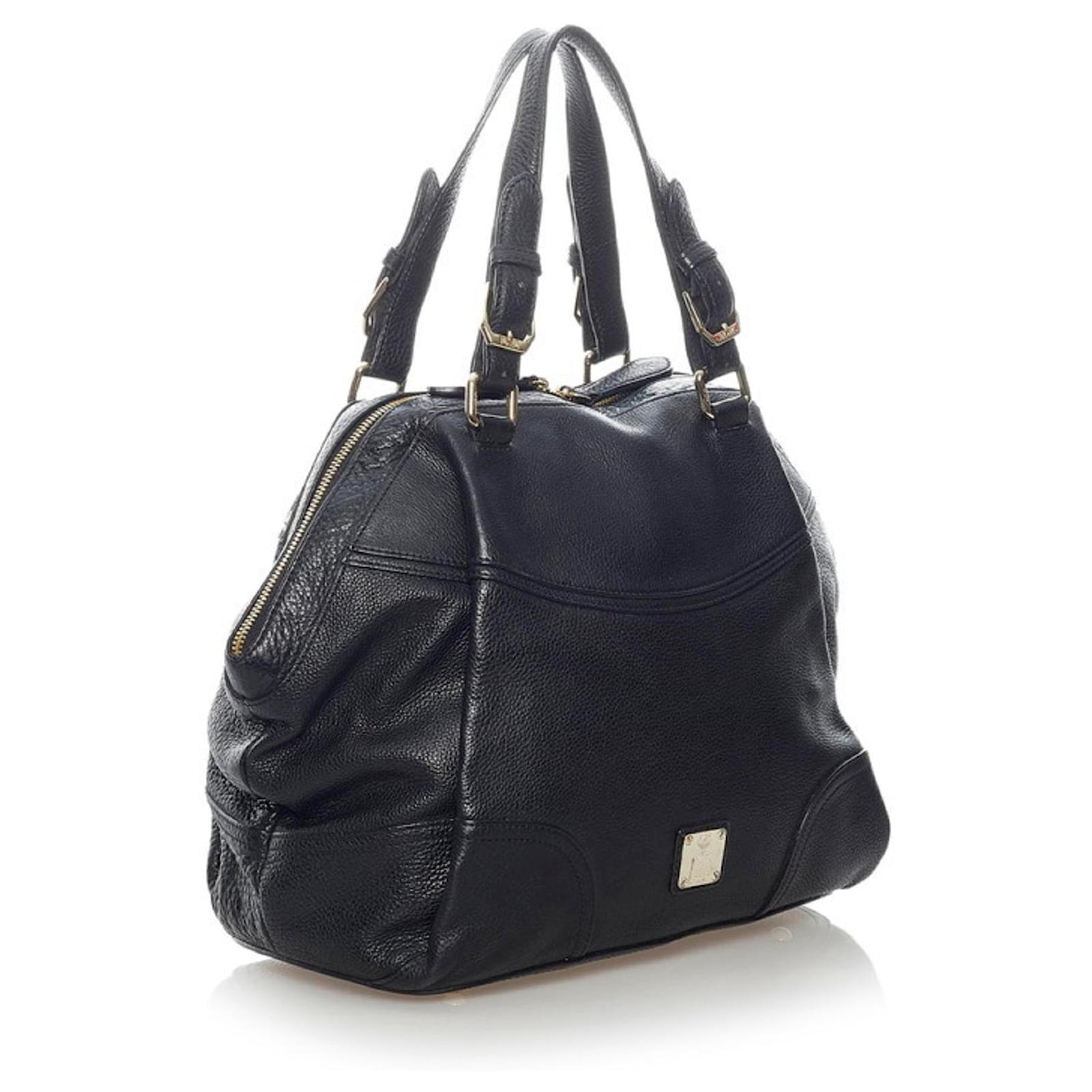 MCM Navy blue Leather ref.652346 - Joli Closet