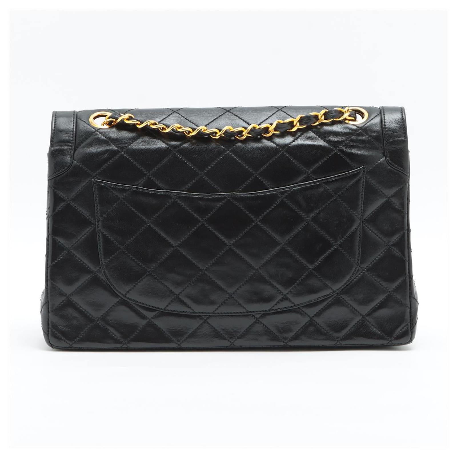 Chanel flap bag Black Leather ref.657450 - Joli Closet