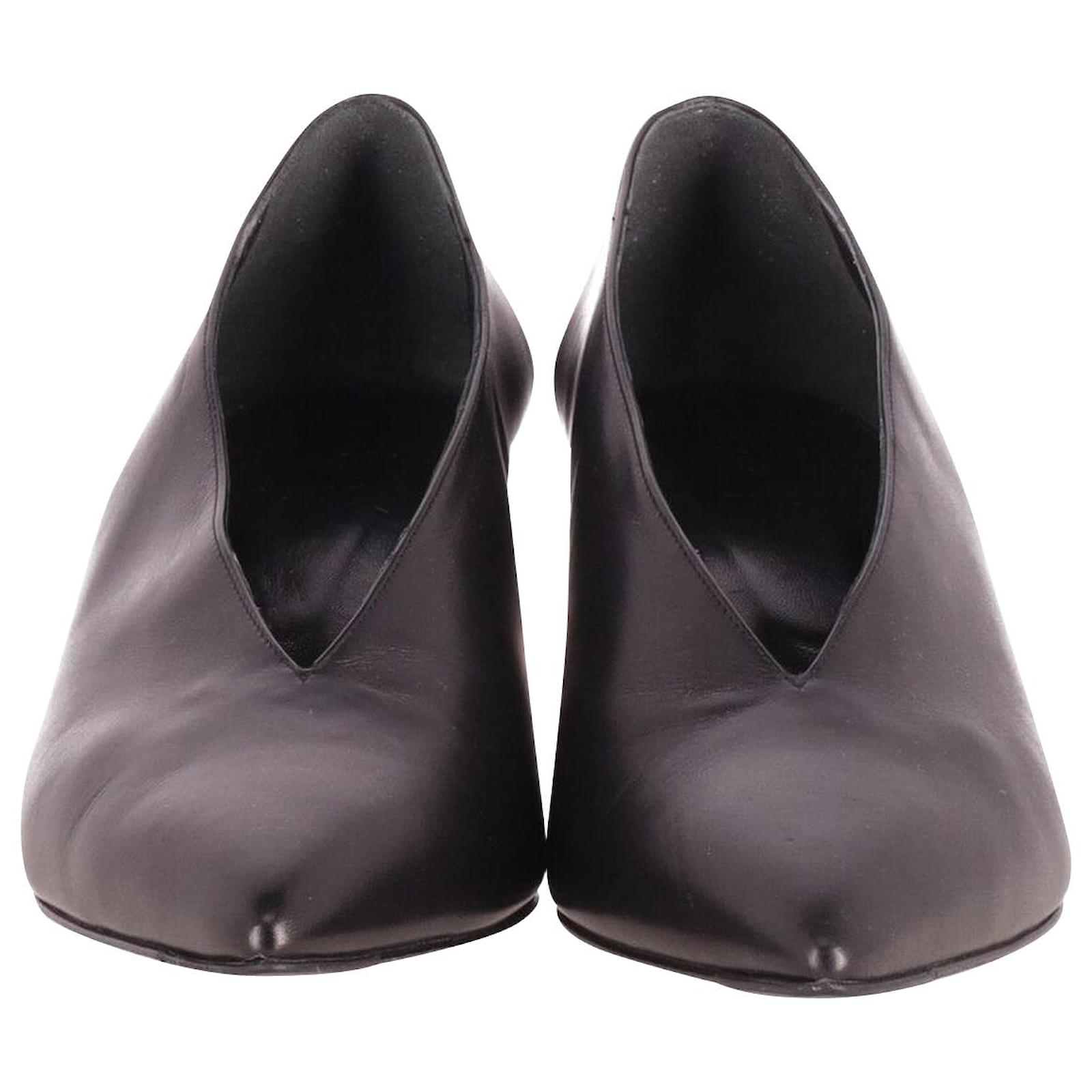 Aeyde Camilla Pointed Heels in Black Nappa Leather ref.662170 - Joli Closet