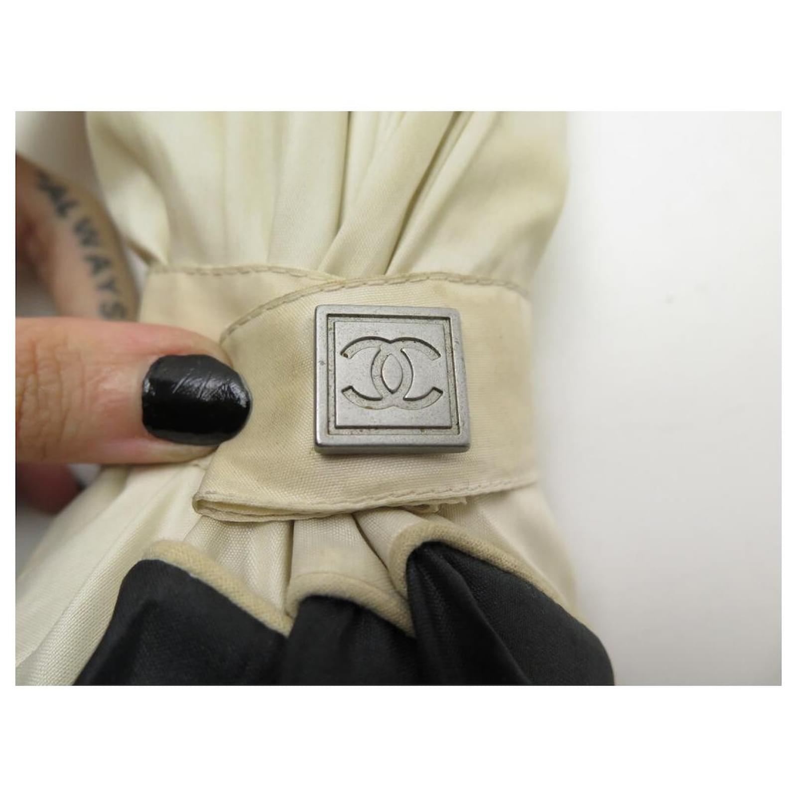 Chanel SCHIRM-KANAL-LOGO CC 102 CM IN BEIGE UND SCHWARZ POLYESTER LOGO ...