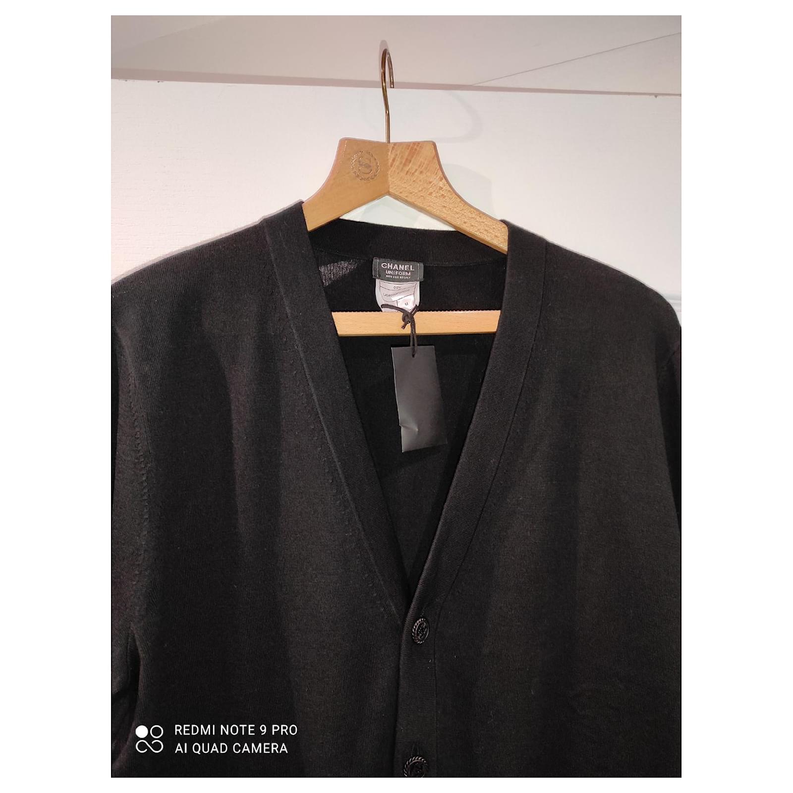 Chanel uniform Black Wool ref.679532 - Joli Closet