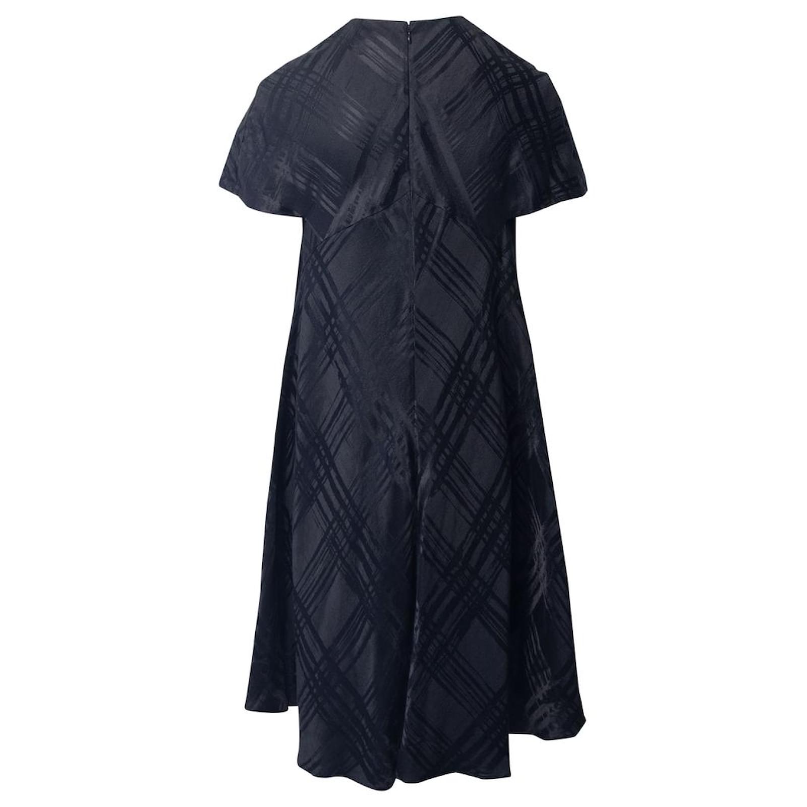 Balenciaga Mini-robe à carreaux ton sur ton en soie noire ref.681083 ...