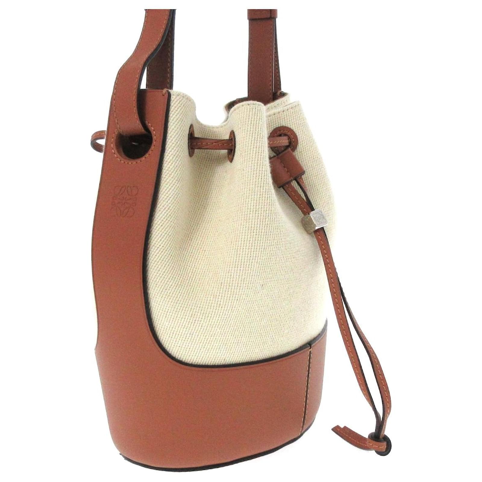 Loewe Balloon Multiple colors Cloth ref.681384 - Joli Closet