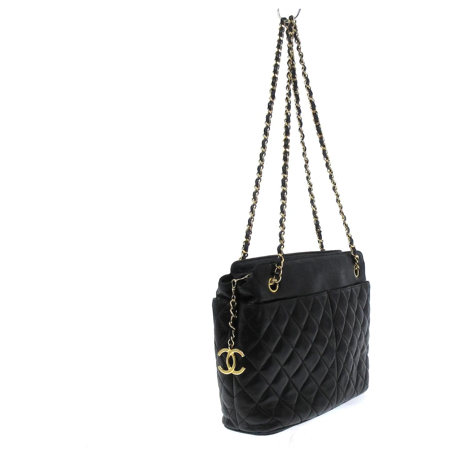 Chanel Matrasse Black Leather ref.681433 - Joli Closet