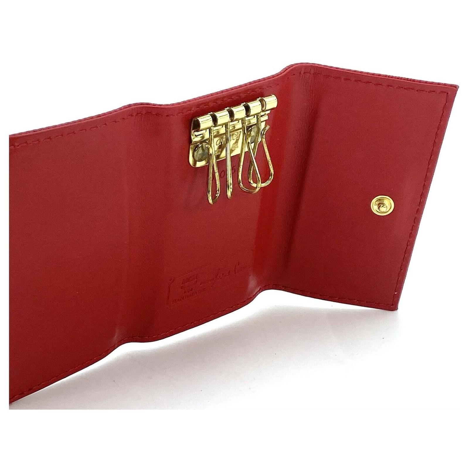 MCM VINTAGE MINI KEY CASE RED Leather ref.683825 - Joli Closet