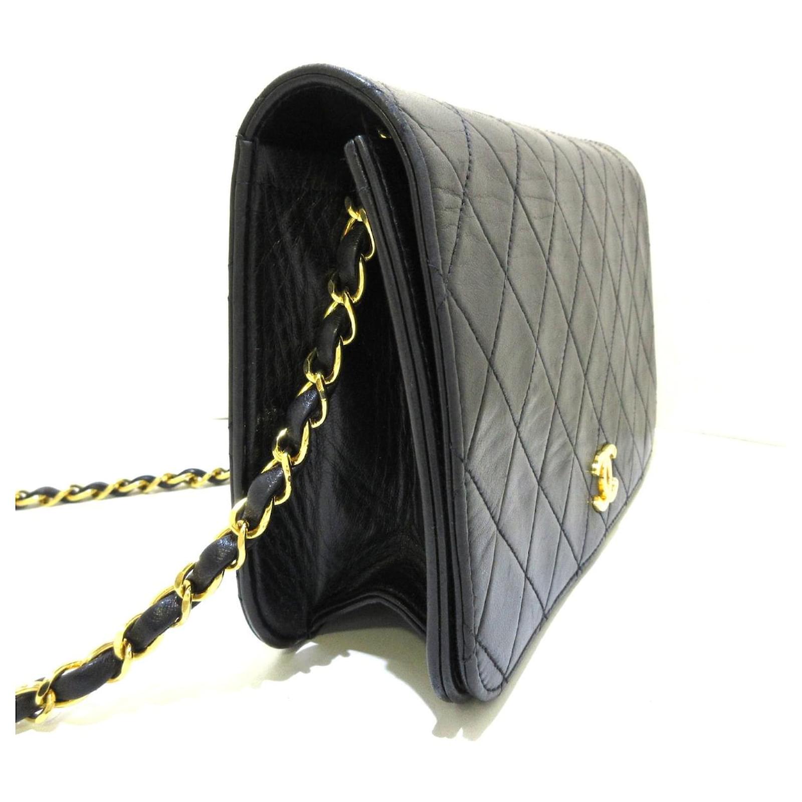 Chanel Matrasse Black Leather ref.687878 - Joli Closet