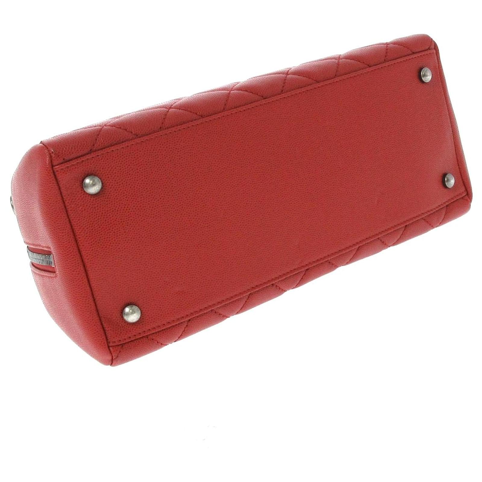 Chanel Matelassé Red Leather ref.688335 - Joli Closet