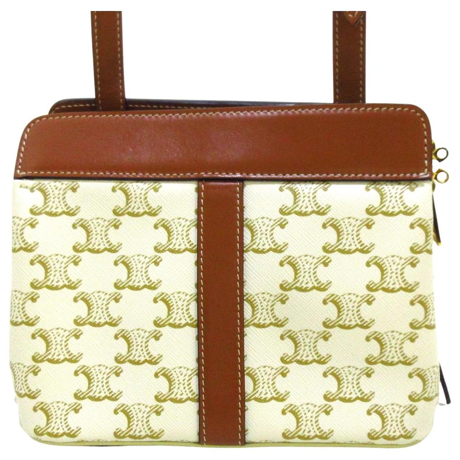 Edge Céline Triomphe Beige Cloth ref.690649 - Joli Closet
