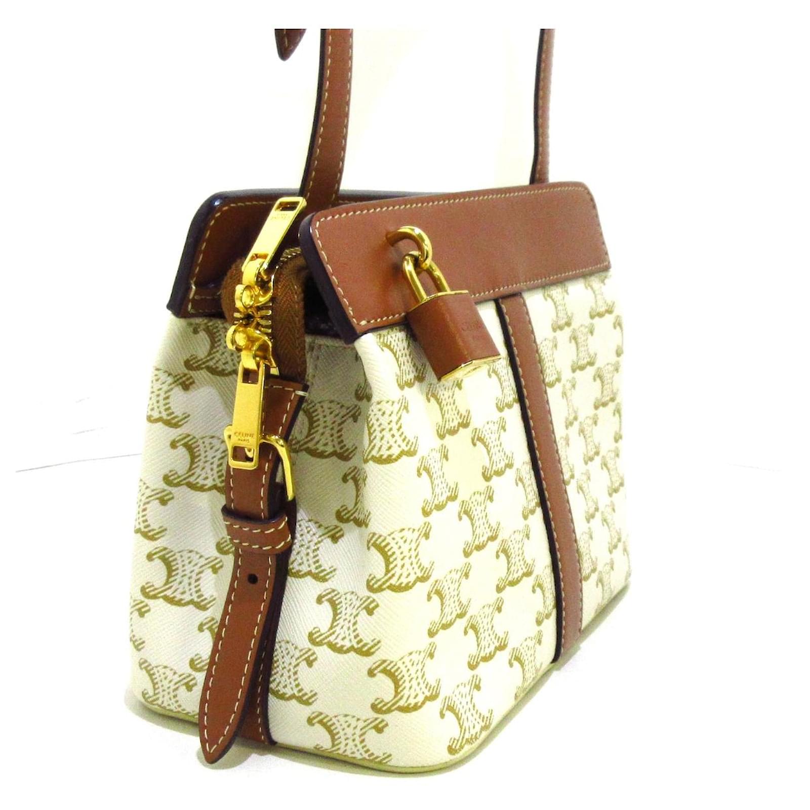 Edge Céline Triomphe Beige Cloth ref.690649 - Joli Closet