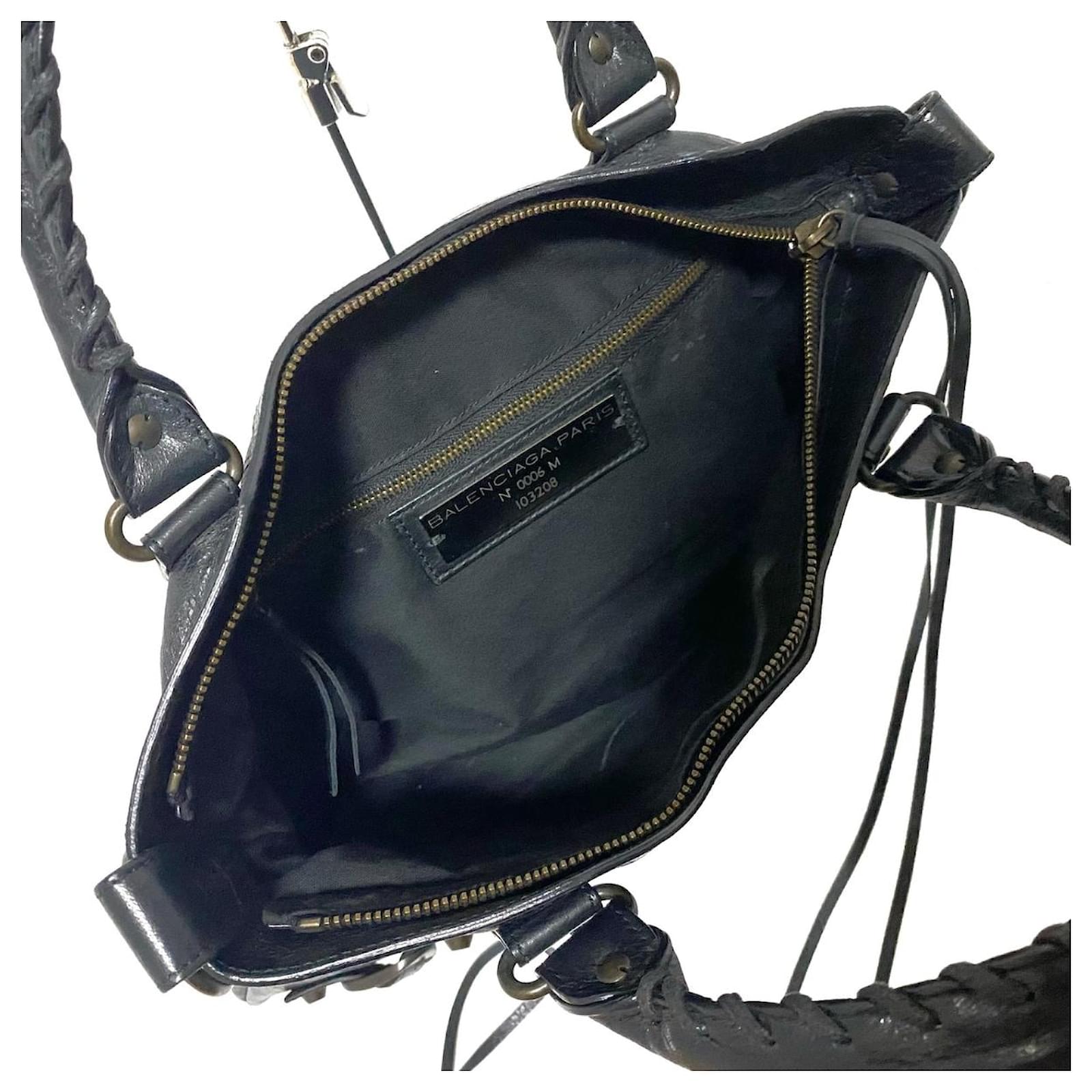 Balenciaga The first Black Leather ref.JC699913 (Sold) - Joli Closet