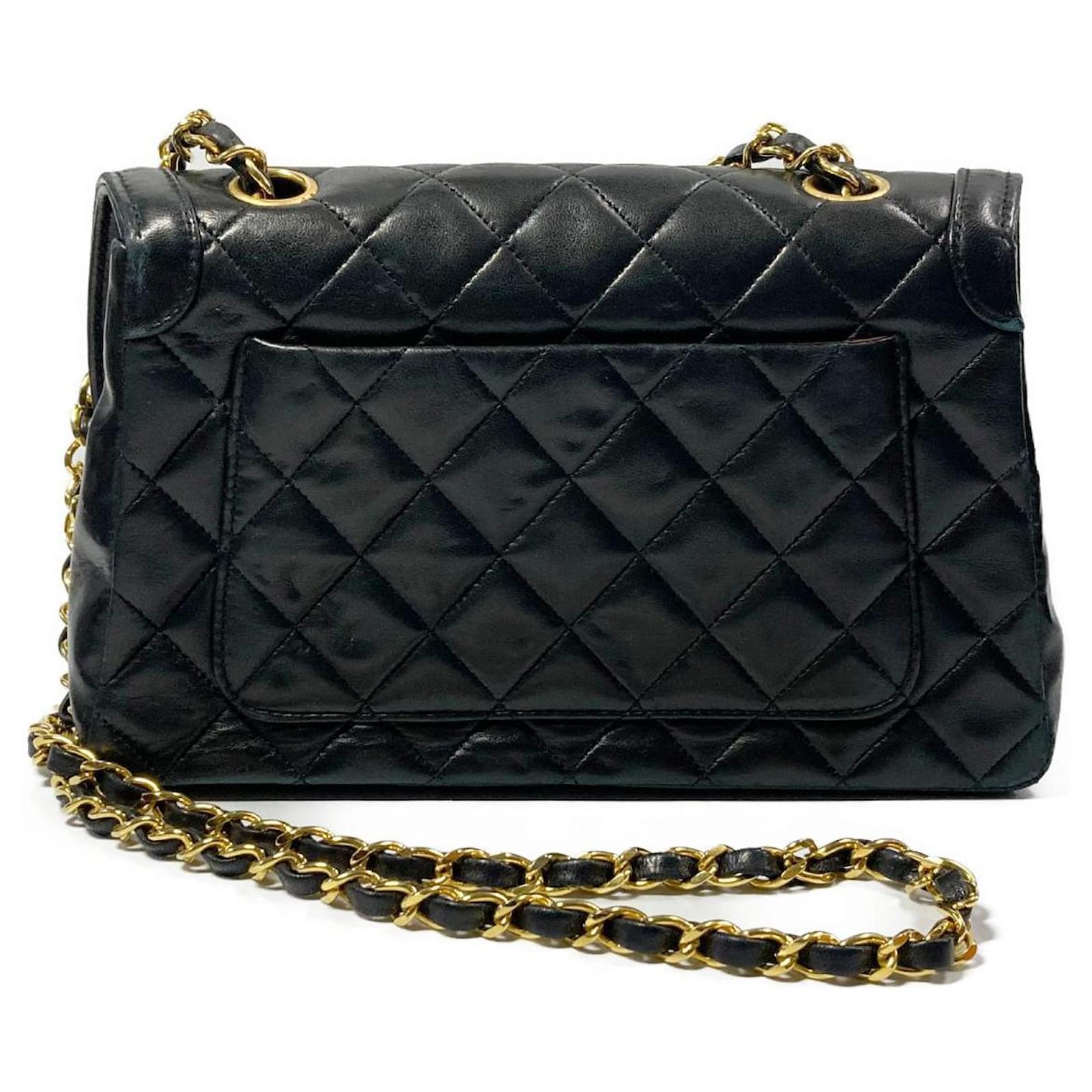 Chanel Matelasse Chain Flap Bag Lambskin ref.703289 - Joli Closet